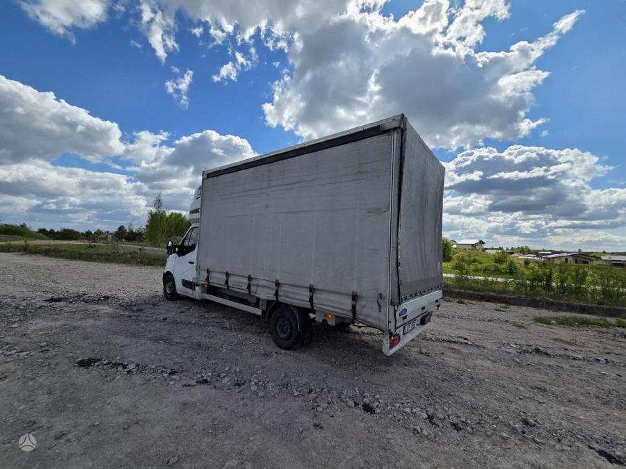 White Renault Master 2019 in Vilnius, with an engine capacity of 0.00 L and mileage of 680 thousand km for 6500 €, photo 8 on AUTOMOTO.COM.LV
