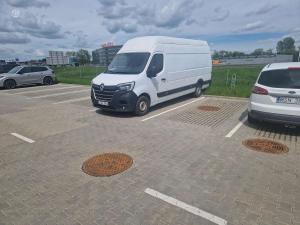 Balts Renault Master 2019 Viļņa, ar dzinēja tilpumu 2.30 L un nobraukumu 255 tūkst. km par 14500 €, foto  vietnē AUTOMOTO.COM.LV