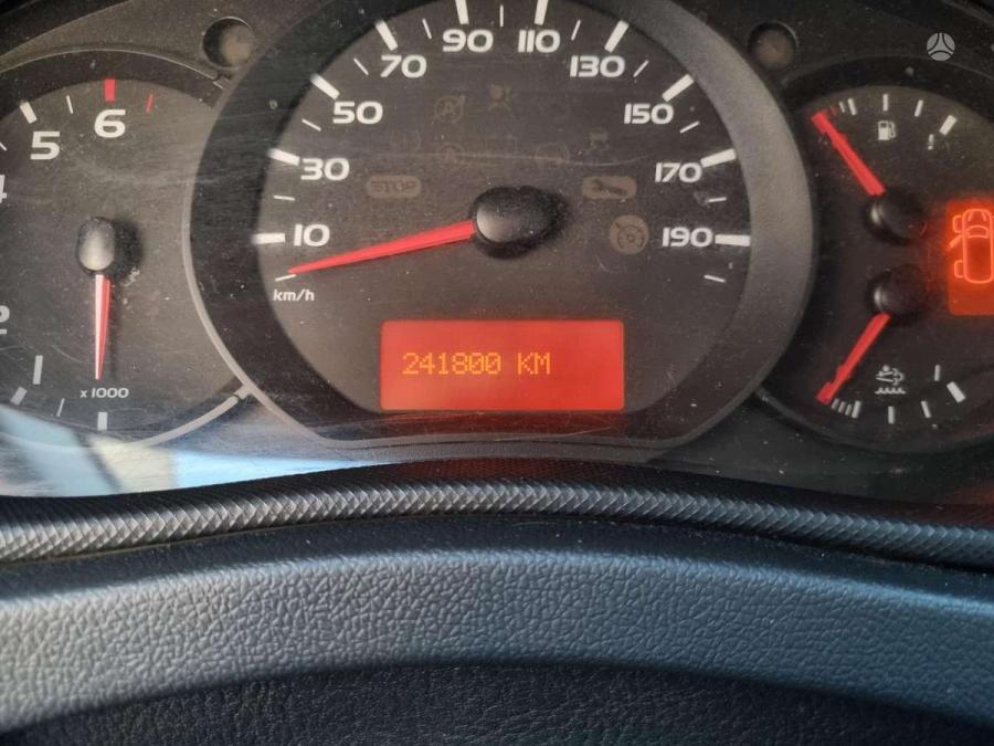 Balts Renault Master 2019 Kauņa, ar dzinēja tilpumu 2.30 L un nobraukumu 242 tūkst. km par 15500 €, foto 25 vietnē AUTOMOTO.COM.LV