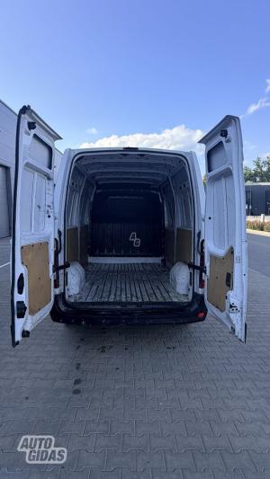 Balts Renault Master 2019 Viļņa, ar dzinēja tilpumu 2.30 L un nobraukumu 113 tūkst. km par 13500 €, foto 10 vietnē AUTOMOTO.COM.LV