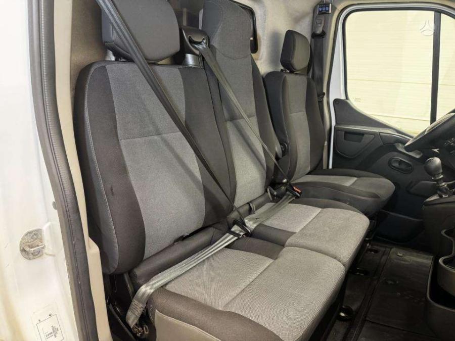 Balts Renault Master 2019 Radviliškis, ar dzinēja tilpumu 2.30 L un nobraukumu 158 tūkst. km par 18089 €, foto 17 vietnē AUTOMOTO.COM.LV