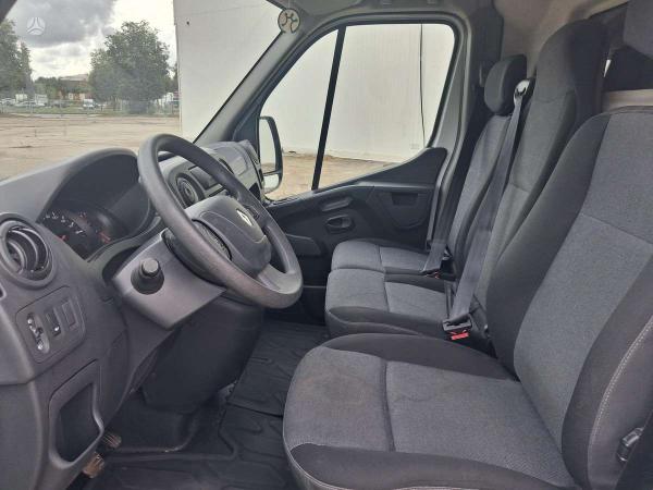 Balts Renault Master 2019 Kauņa, ar dzinēja tilpumu 2.30 L un nobraukumu 175 tūkst. km par 10300 €, foto 9 vietnē AUTOMOTO.COM.LV