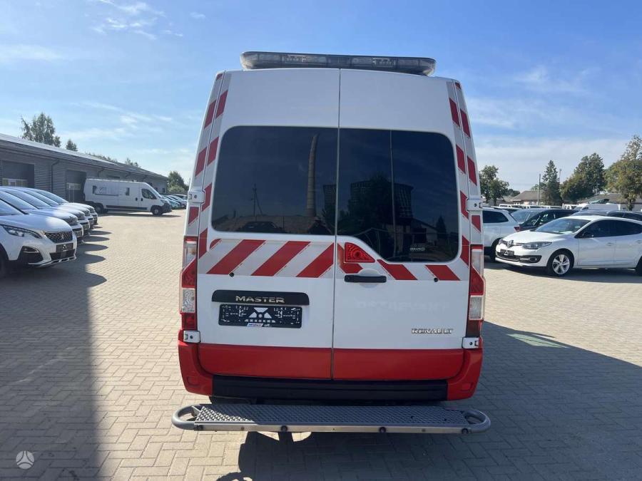 Balts Renault Master 2019 Tauragė, ar dzinēja tilpumu 2.30 L un nobraukumu 345 tūkst. km par 7900 €, foto 9 vietnē AUTOMOTO.COM.LV
