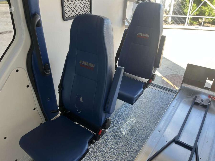 Balts Renault Master 2019 Tauragė, ar dzinēja tilpumu 2.30 L un nobraukumu 345 tūkst. km par 7900 €, foto 29 vietnē AUTOMOTO.COM.LV