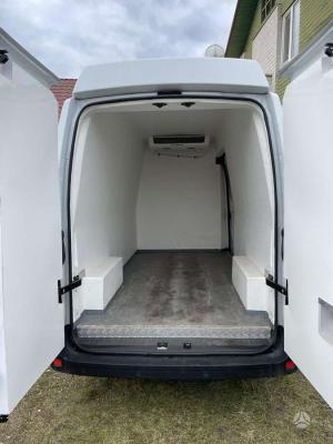 Balts Renault Master 2019 Kauņa, ar dzinēja tilpumu 2.30 L un nobraukumu 80 tūkst. km par 12000 €, foto 3 vietnē AUTOMOTO.COM.LV