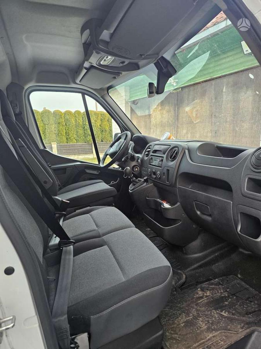 Balts Renault Master 2019 Kauņa, ar dzinēja tilpumu 2.30 L un nobraukumu 80 tūkst. km par 12000 €, foto 4 vietnē AUTOMOTO.COM.LV