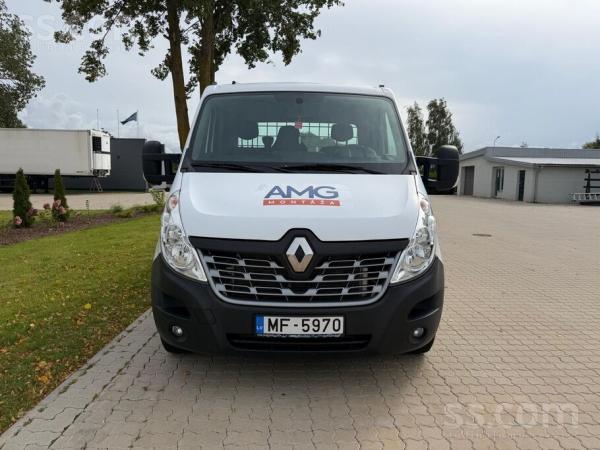 White Renault Master 2019 in Liepaja, with an engine capacity of 2.30 L and mileage of 148 thousand km for 13700 €, photo 3 on AUTOMOTO.COM.LV