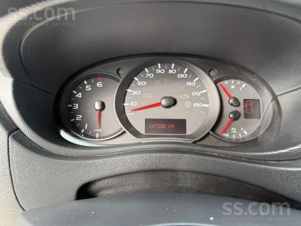 White Renault Master 2019 in Liepaja, with an engine capacity of 2.30 L and mileage of 148 thousand km for 13700 €, photo 9 on AUTOMOTO.COM.LV