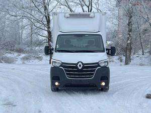 White Renault Master 2020 in Riga, with an engine capacity of 2.30 L and mileage of 181 thousand km for 17900 €, photo  on AUTOMOTO.COM.LV