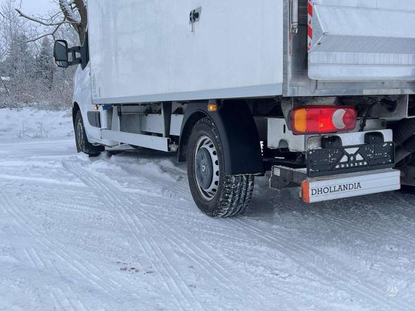 Balts Renault Master 2020 Rīga, ar dzinēja tilpumu 2.30 L un nobraukumu 181 tūkst. km par 17900 €, foto 7 vietnē AUTOMOTO.COM.LV