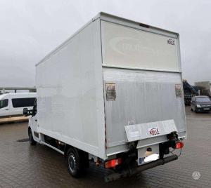 White Renault Master 2020 in Kaunas, with an engine capacity of 2.30 L and mileage of 228 thousand km for 12300 €, photo 5 on AUTOMOTO.COM.LV