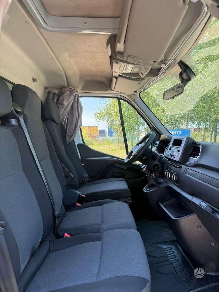 White Renault Master 2020 in Klaipeda, with an engine capacity of 2.30 L and mileage of 0 thousand km for 13500 €, photo 16 on AUTOMOTO.COM.LV