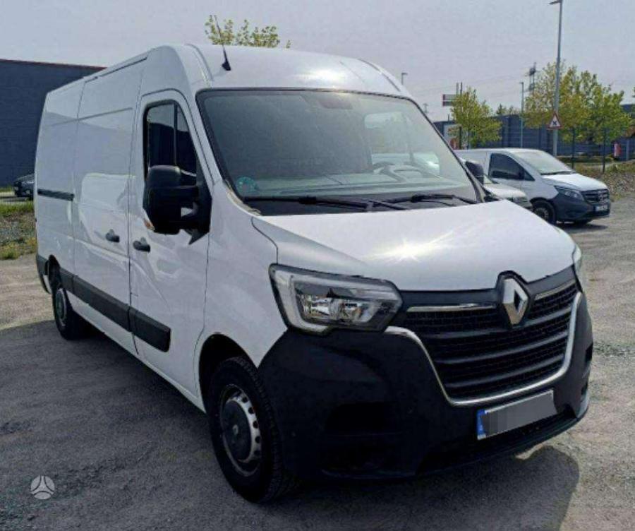White Renault Master 2020 in Vilnius, with an engine capacity of 2.30 L and mileage of 99 thousand km for 18029 €, photo 1 on AUTOMOTO.COM.LV