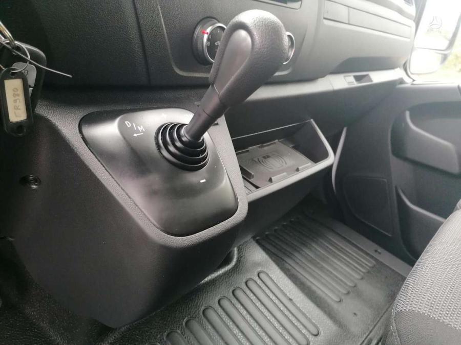 Balts Renault Master 2020 Tauragė, ar dzinēja tilpumu 2.30 L un nobraukumu 271 tūkst. km par 9500 €, foto 10 vietnē AUTOMOTO.COM.LV