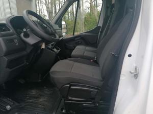 Balts Renault Master 2020 Tauragė, ar dzinēja tilpumu 2.30 L un nobraukumu 271 tūkst. km par 9500 €, foto 14 vietnē AUTOMOTO.COM.LV