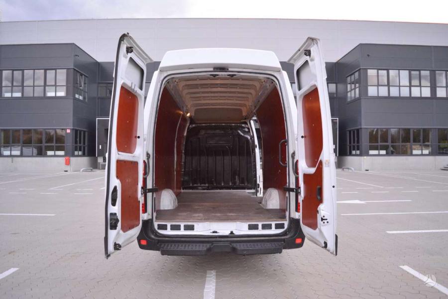 Balts Renault Master 2021 Viļņa, ar dzinēja tilpumu 2.30 L un nobraukumu 248 tūkst. km par 11495 €, foto 29 vietnē AUTOMOTO.COM.LV