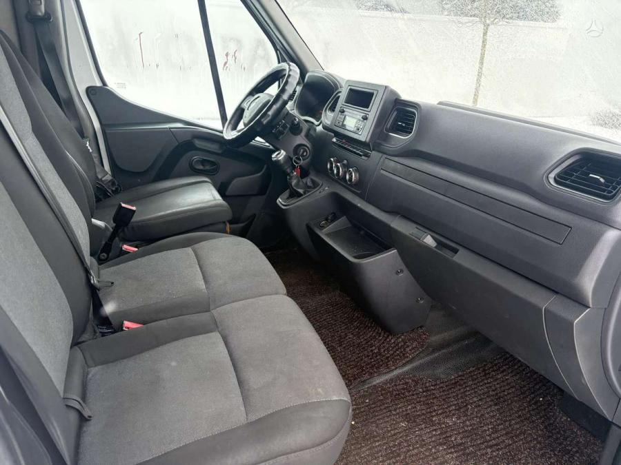 Balts Renault Master 2021 Marijampole, ar dzinēja tilpumu 2.30 L un nobraukumu 391 tūkst. km par 8900 €, foto 6 vietnē AUTOMOTO.COM.LV