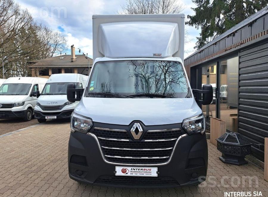 White Renault Master 2021 in Riga, with an engine capacity of 2.30 L and mileage of 0 thousand km for 26499 €, photo 3 on AUTOMOTO.COM.LV