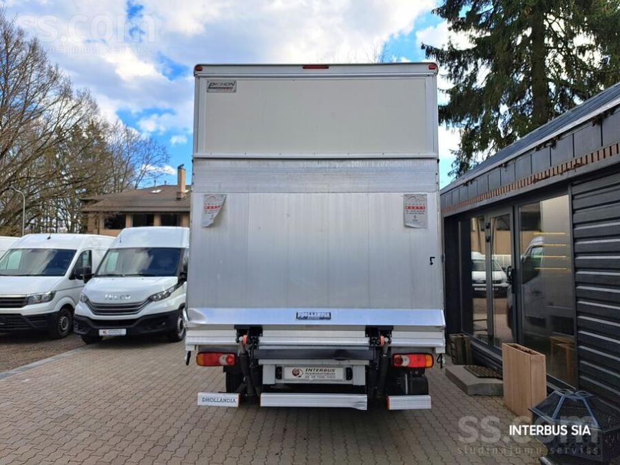 White Renault Master 2021 in Riga, with an engine capacity of 2.30 L and mileage of 0 thousand km for 26499 €, photo 12 on AUTOMOTO.COM.LV