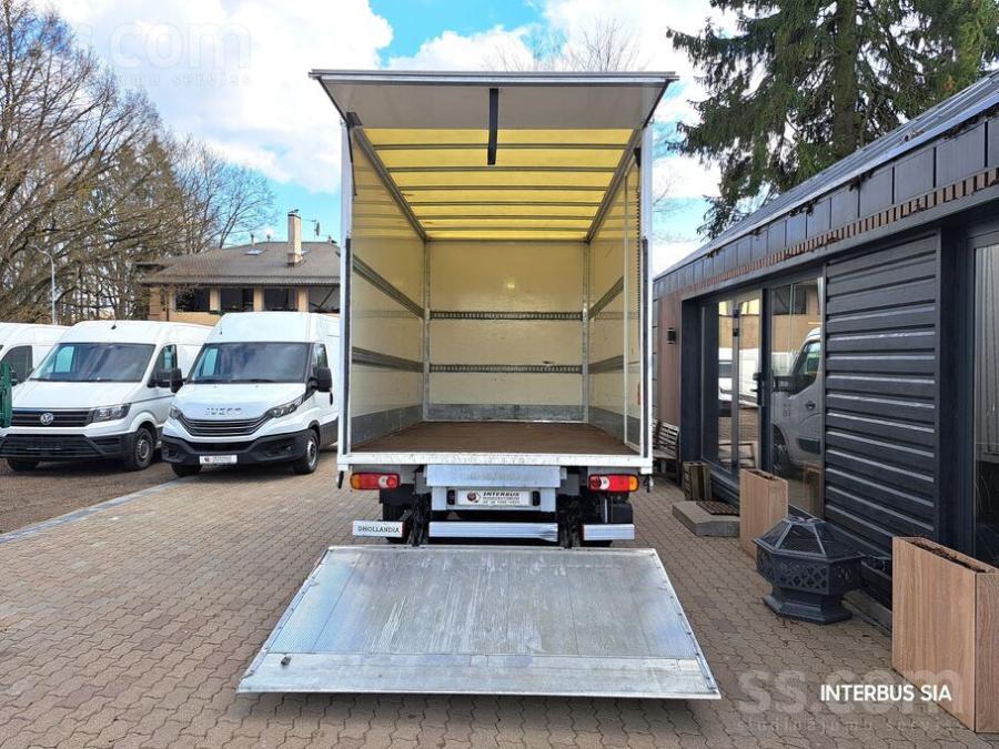 White Renault Master 2021 in Riga, with an engine capacity of 2.30 L and mileage of 0 thousand km for 26499 €, photo 14 on AUTOMOTO.COM.LV