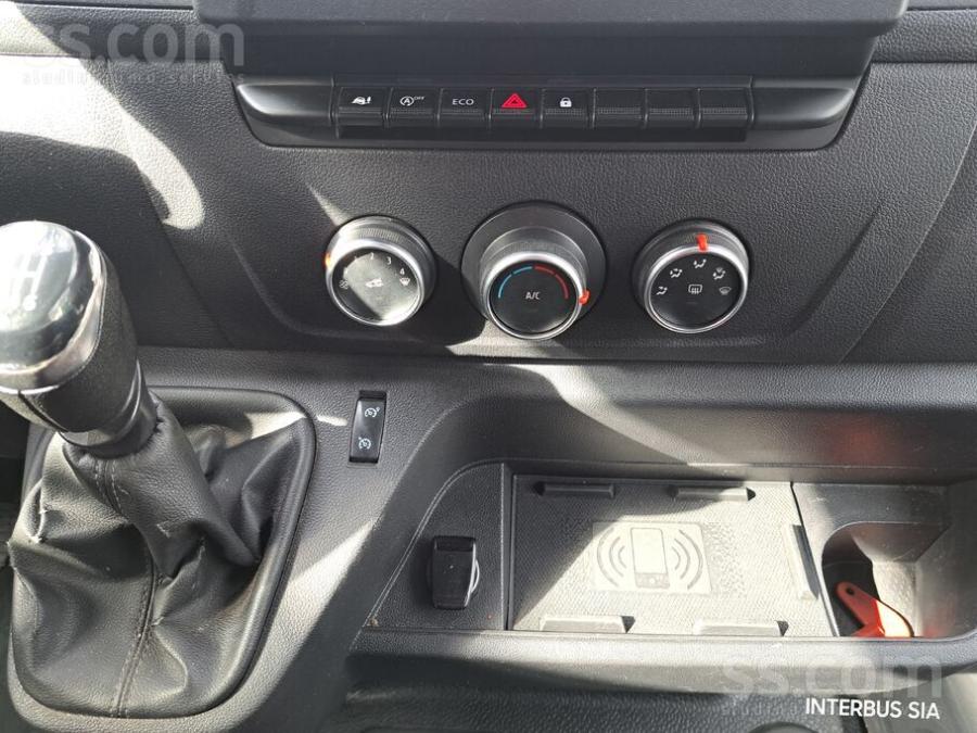 White Renault Master 2021 in Riga, with an engine capacity of 2.30 L and mileage of 0 thousand km for 26499 €, photo 18 on AUTOMOTO.COM.LV