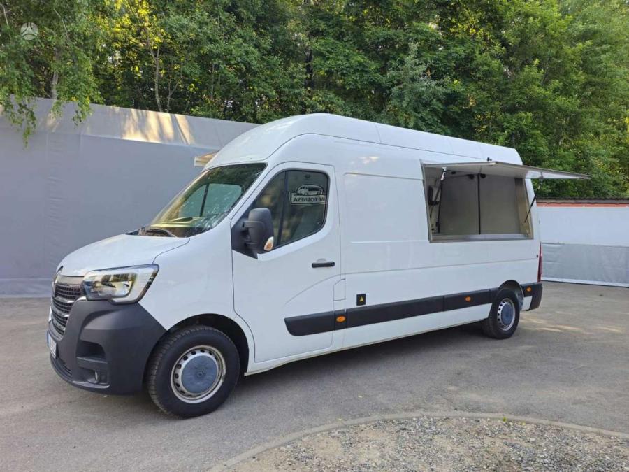 White Renault Master 2021 in Vilnius, with an engine capacity of 2.30 L and mileage of 3 thousand km for 35695 €, photo 5 on AUTOMOTO.COM.LV