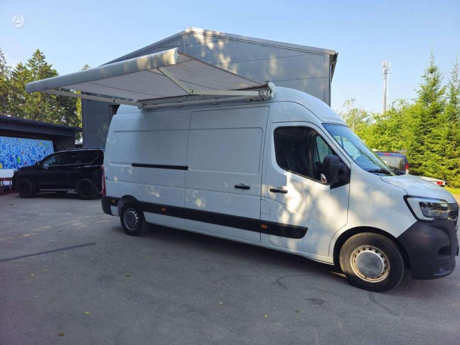 White Renault Master 2021 in Vilnius, with an engine capacity of 2.30 L and mileage of 3 thousand km for 35695 €, photo 10 on AUTOMOTO.COM.LV