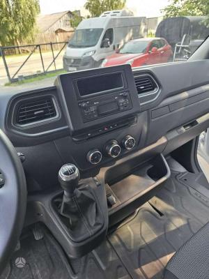 White Renault Master 2021 in Vilnius, with an engine capacity of 2.30 L and mileage of 3 thousand km for 35695 €, photo 17 on AUTOMOTO.COM.LV