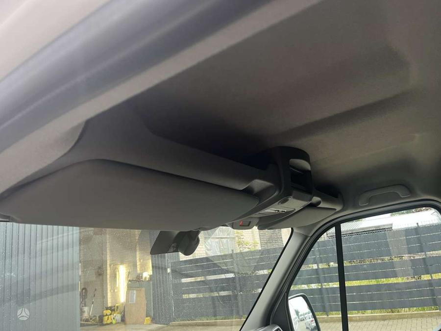 Balts Renault Master 2021 Tauragė, ar dzinēja tilpumu 2.30 L un nobraukumu 180 tūkst. km par 11500 €, foto 21 vietnē AUTOMOTO.COM.LV