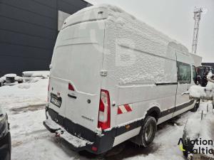 White Renault Master 2021 in Kaunas, with an engine capacity of 2.30 L and mileage of 175 thousand km for 12100 €, photo 4 on AUTOMOTO.COM.LV