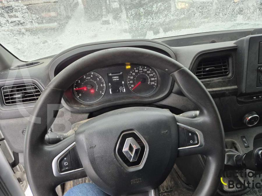 White Renault Master 2021 in Kaunas, with an engine capacity of 2.30 L and mileage of 175 thousand km for 12100 €, photo 10 on AUTOMOTO.COM.LV