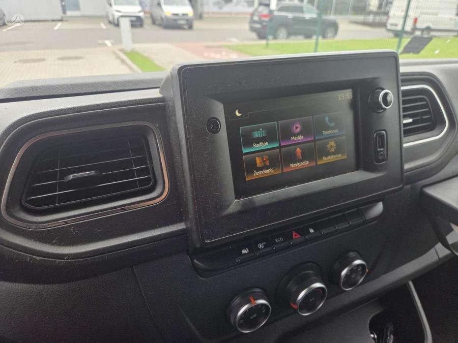 White Renault Master 2021 in Klaipeda, with an engine capacity of 0.00 L and mileage of 500 thousand km for 12950 €, photo 8 on AUTOMOTO.COM.LV