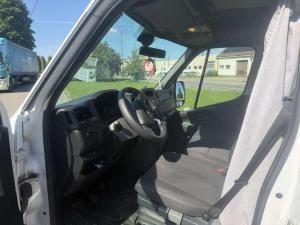 White Renault Master 2021 in Siauliai, with an engine capacity of 2.30 L and mileage of 559 thousand km for 11000 €, photo 7 on AUTOMOTO.COM.LV