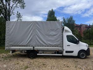 White Renault Master 2021 in Riga, with an engine capacity of 2.30 L and mileage of 178 thousand km for 16000 €, photo 6 on AUTOMOTO.COM.LV