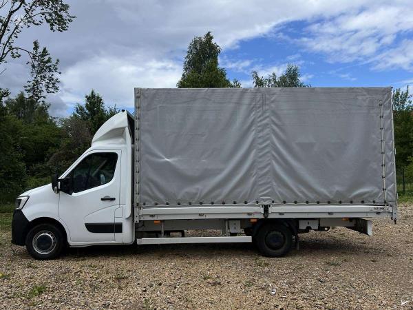 Renault Master 2021 in Riga on AUTOMOTO.COM.LV White Renault Master 2021 in Riga, with an engine capacity of 2.30 L and mileage of 178 thousand km for 16000 €, photo 7 on AUTOMOTO.COM.LV