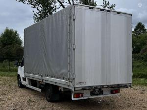 White Renault Master 2021 in Riga, with an engine capacity of 2.30 L and mileage of 178 thousand km for 16000 €, photo 8 on AUTOMOTO.COM.LV