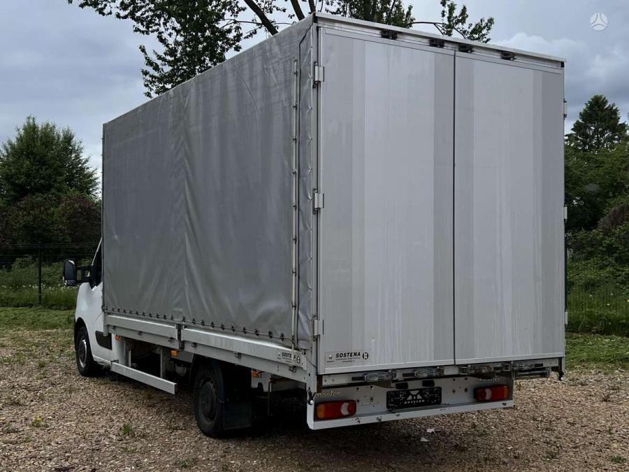 White Renault Master 2021 in Riga, with an engine capacity of 2.30 L and mileage of 178 thousand km for 16000 €, photo 8 on AUTOMOTO.COM.LV