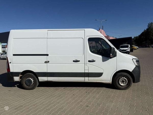 Белый Рено Мастер 2021 в Каунас, объемом двигателя 2.30 л и пробегом 215 тыс. км за 6850 €, фото 9 на AUTOMOTO.COM.LV