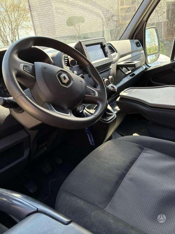 Balts Renault Master 2021 Marijampole, ar dzinēja tilpumu 2.30 L un nobraukumu 112 tūkst. km par 14100 €, foto 9 vietnē AUTOMOTO.COM.LV