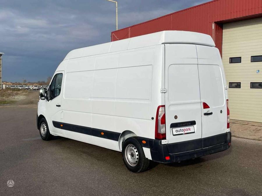 Balts Renault Master 2022 Ukmergė, ar dzinēja tilpumu 2.30 L un nobraukumu 127 tūkst. km par 16500 €, foto 4 vietnē AUTOMOTO.COM.LV