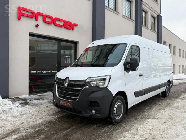 White Renault Master 2022 in Riga, with an engine capacity of 2.30 L and mileage of 104 thousand km for 21900 €, photo 1 on AUTOMOTO.COM.LV