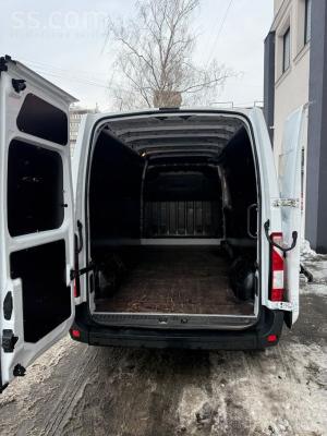 White Renault Master 2022 in Riga, with an engine capacity of 2.30 L and mileage of 104 thousand km for 21500 €, photo 12 on AUTOMOTO.COM.LV