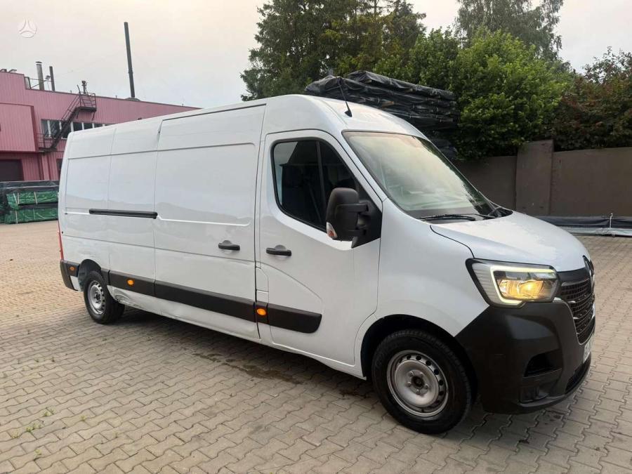 Balts Renault Master 2022 Kauņa, ar dzinēja tilpumu 2.30 L un nobraukumu 221 tūkst. km par 8890 €, foto 1 vietnē AUTOMOTO.COM.LV