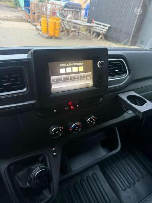 Balts Renault Master 2022 Kauņa, ar dzinēja tilpumu 2.30 L un nobraukumu 221 tūkst. km par 8890 €, foto 8 vietnē AUTOMOTO.COM.LV