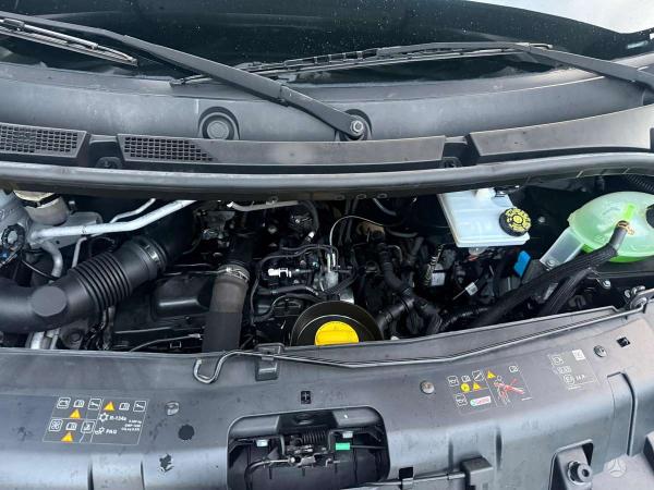 White Renault Master 2022 in Kaunas, with an engine capacity of 2.30 L and mileage of 221 thousand km for 8890 €, photo 10 on AUTOMOTO.COM.LV