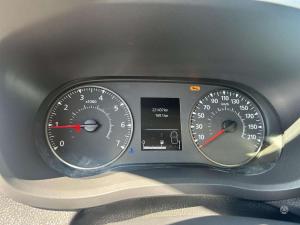 White Renault Master 2022 in Kaunas, with an engine capacity of 2.30 L and mileage of 221 thousand km for 7900 €, photo 13 on AUTOMOTO.COM.LV