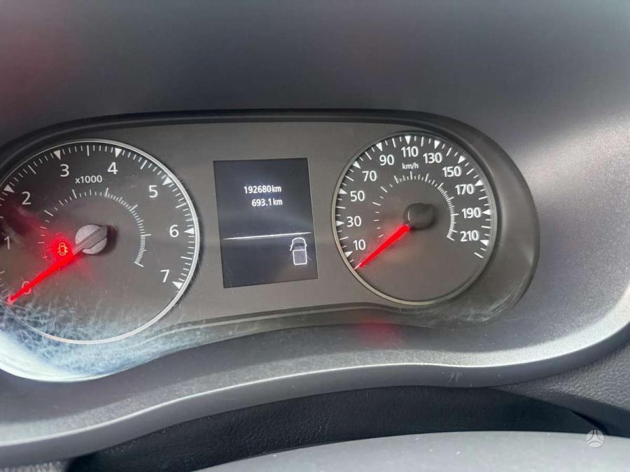 Balts Renault Master 2022 Kauņa, ar dzinēja tilpumu 2.30 L un nobraukumu 192 tūkst. km par 8860 €, foto 15 vietnē AUTOMOTO.COM.LV