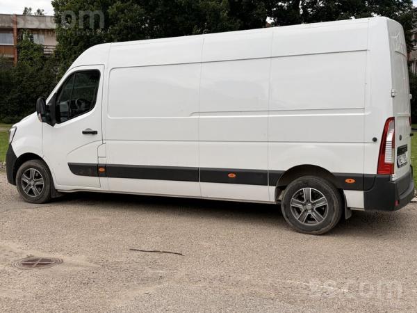 White Renault Master 2022 in Bauska, with an engine capacity of 2.30 L and mileage of 60 thousand km for 25000 €, photo 3 on AUTOMOTO.COM.LV