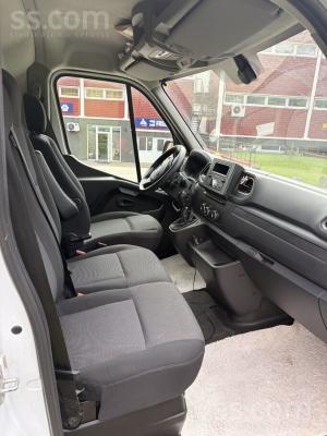 Balts Renault Master 2022 Bauska, ar dzinēja tilpumu 2.30 L un nobraukumu 60 tūkst. km par 25000 €, foto 8 vietnē AUTOMOTO.COM.LV