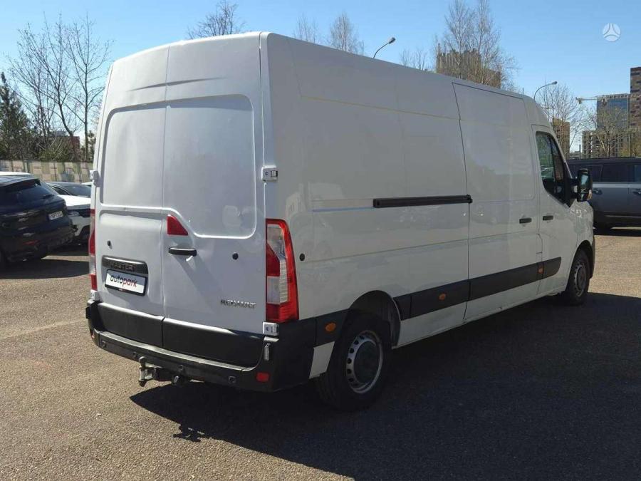 Balts Renault Master 2022 Viļņa, ar dzinēja tilpumu 2.30 L un nobraukumu 125 tūkst. km par 17900 €, foto 5 vietnē AUTOMOTO.COM.LV